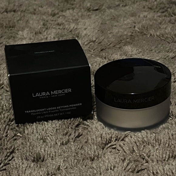 laura mercier | Makeup | Laura Mercier Setting Powder | Poshmark